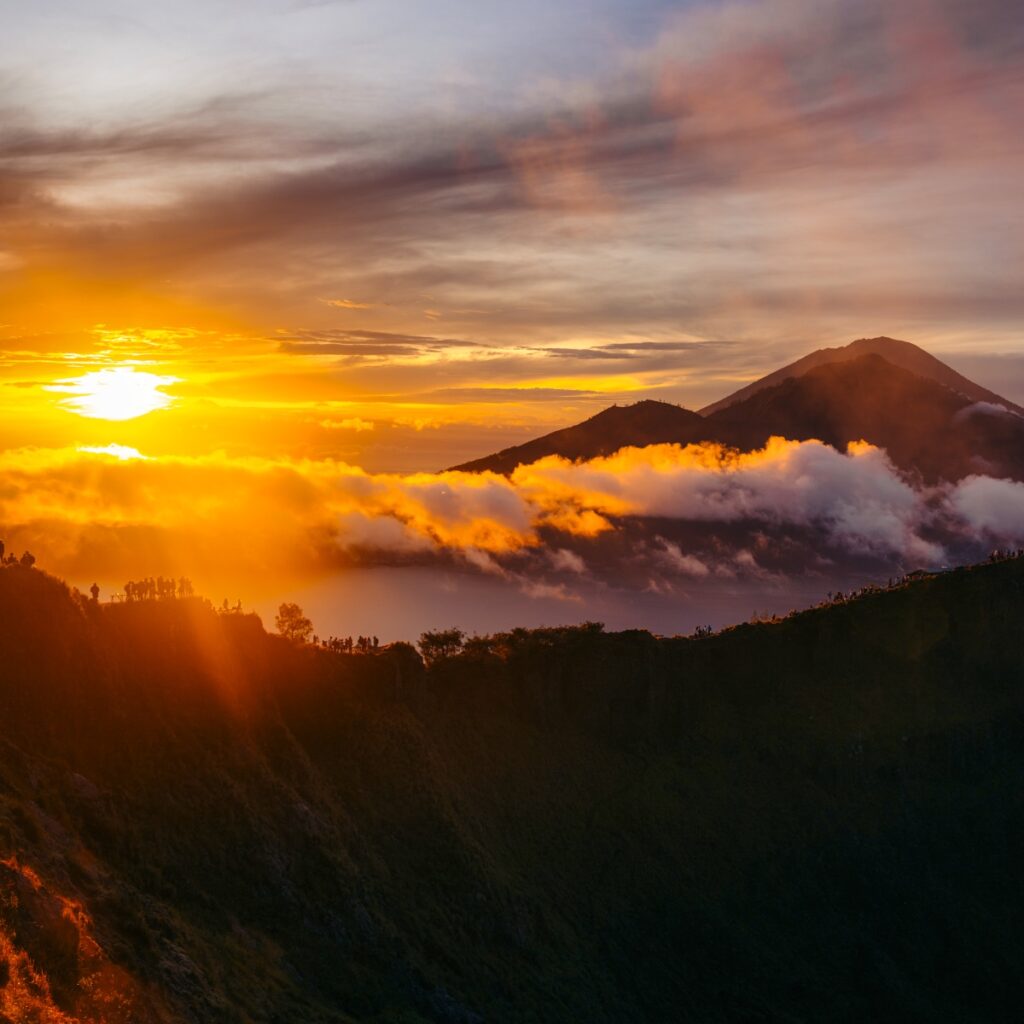 Complete Guide to Hiking Mount Batur in Bali - Lauren's Lighthouse